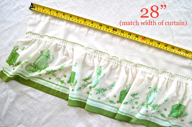 Attic Lace: Making Curtains into Aprons