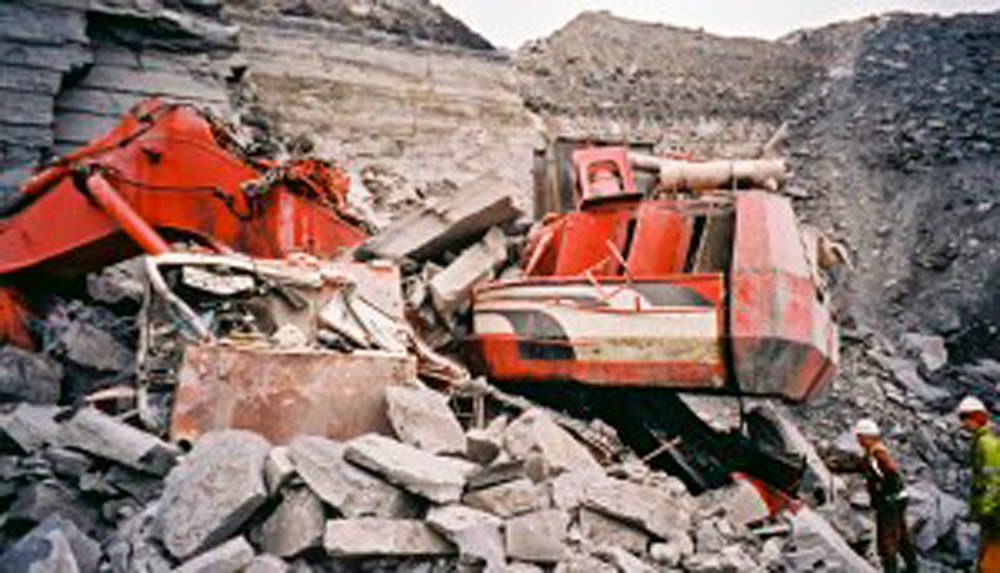 Mining Mayhem: RH120 Under Highwall Collapse