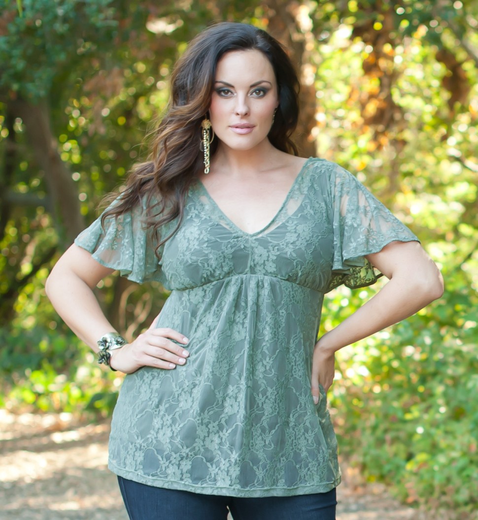Plus Size: Plus Size Tops for Plus Size Women