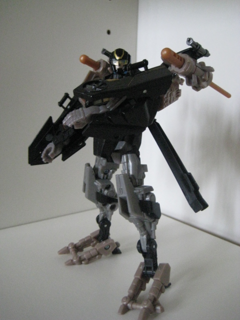 ChCse's blog: Toy Review: Transformers AA/HFTD Tomahawk