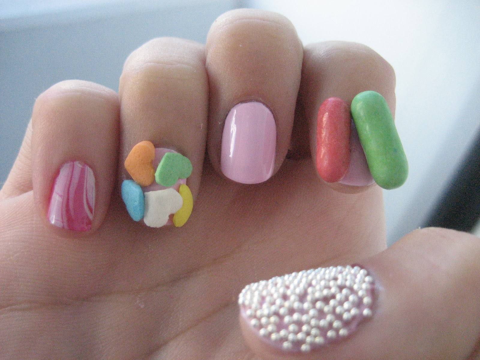 Nail & Polish: Artsy Wednesday - Candy Themed Nails!