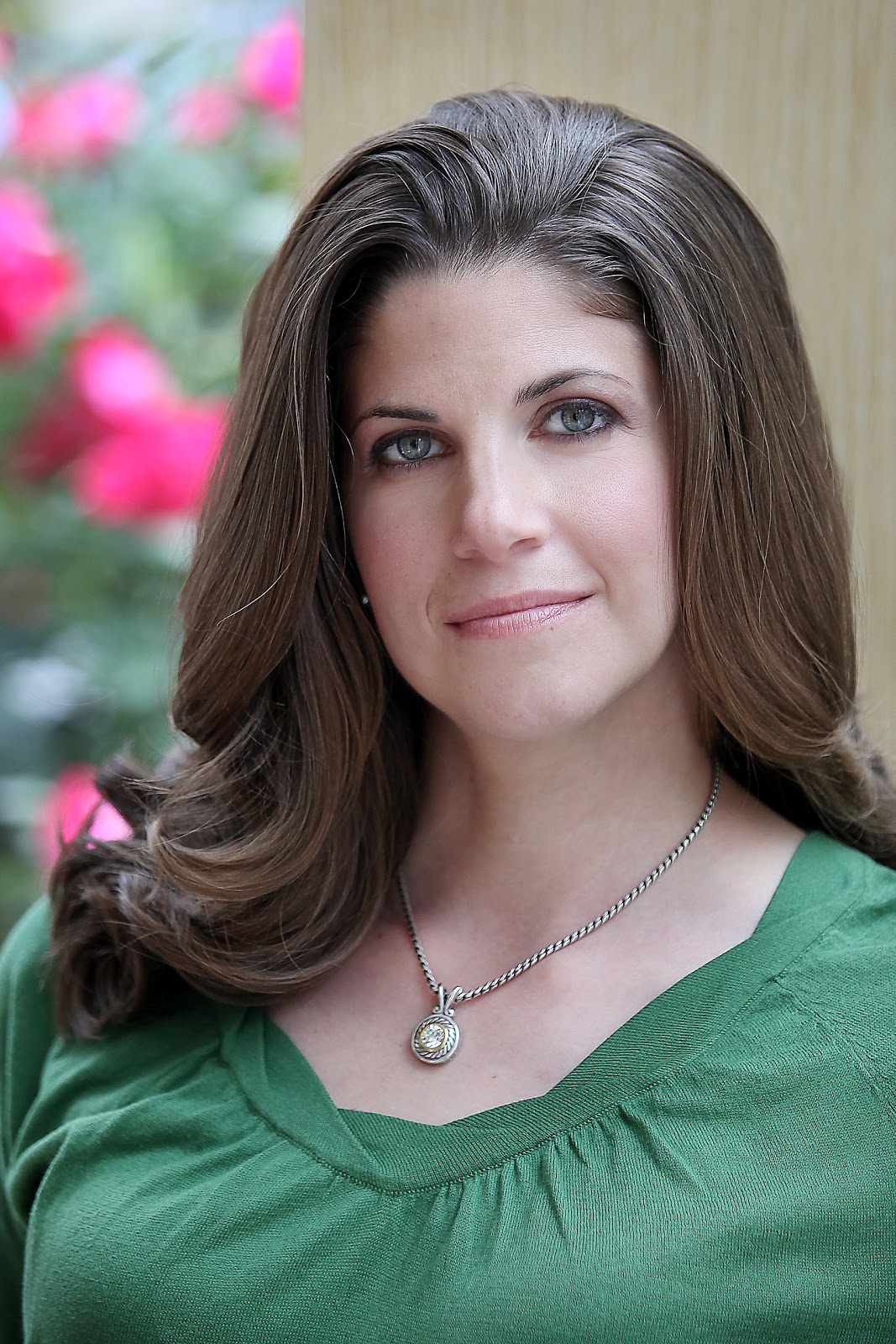 The Bridal Times: Monday's Meeting: Audrey Jones