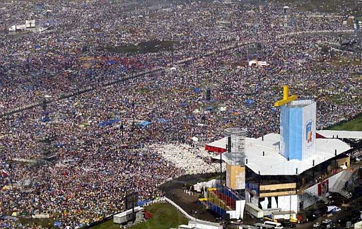 JUAN PABLO II, maestro, padre, pastor, amigo....beato, santo!: JMJ ...