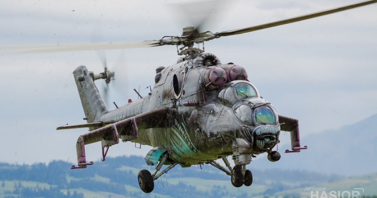 Jaroslaw Hasior Photography: The Flying Tank's memories