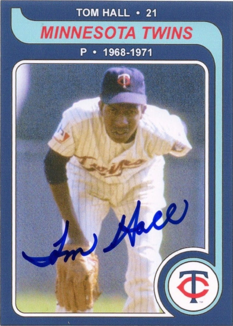 Minnesota Sports Autograph Project: TOM HALL