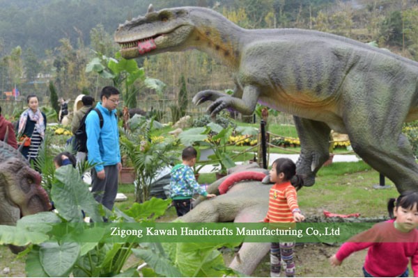 Giant Simulation Dinosaur Model