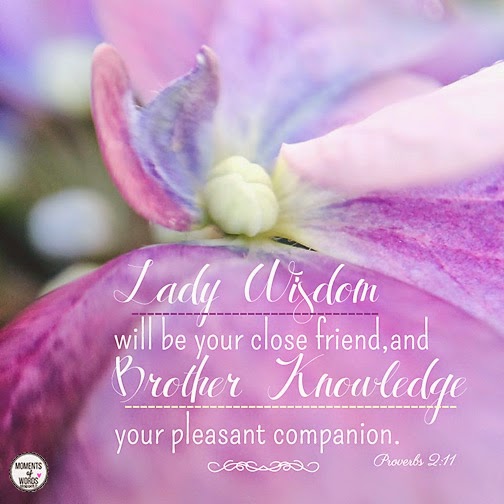 A warm welcome for May! | Moments of words