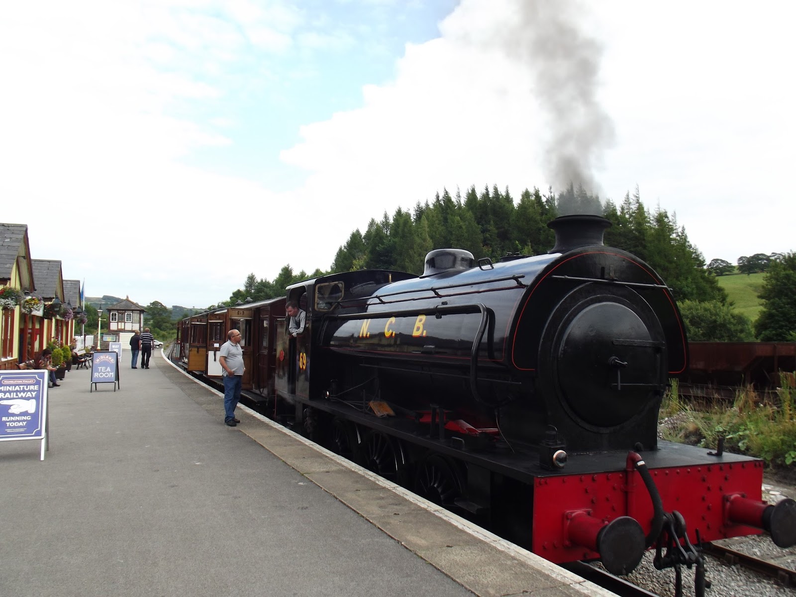 Steam Memories: Hunslet Austerity in NCB colors