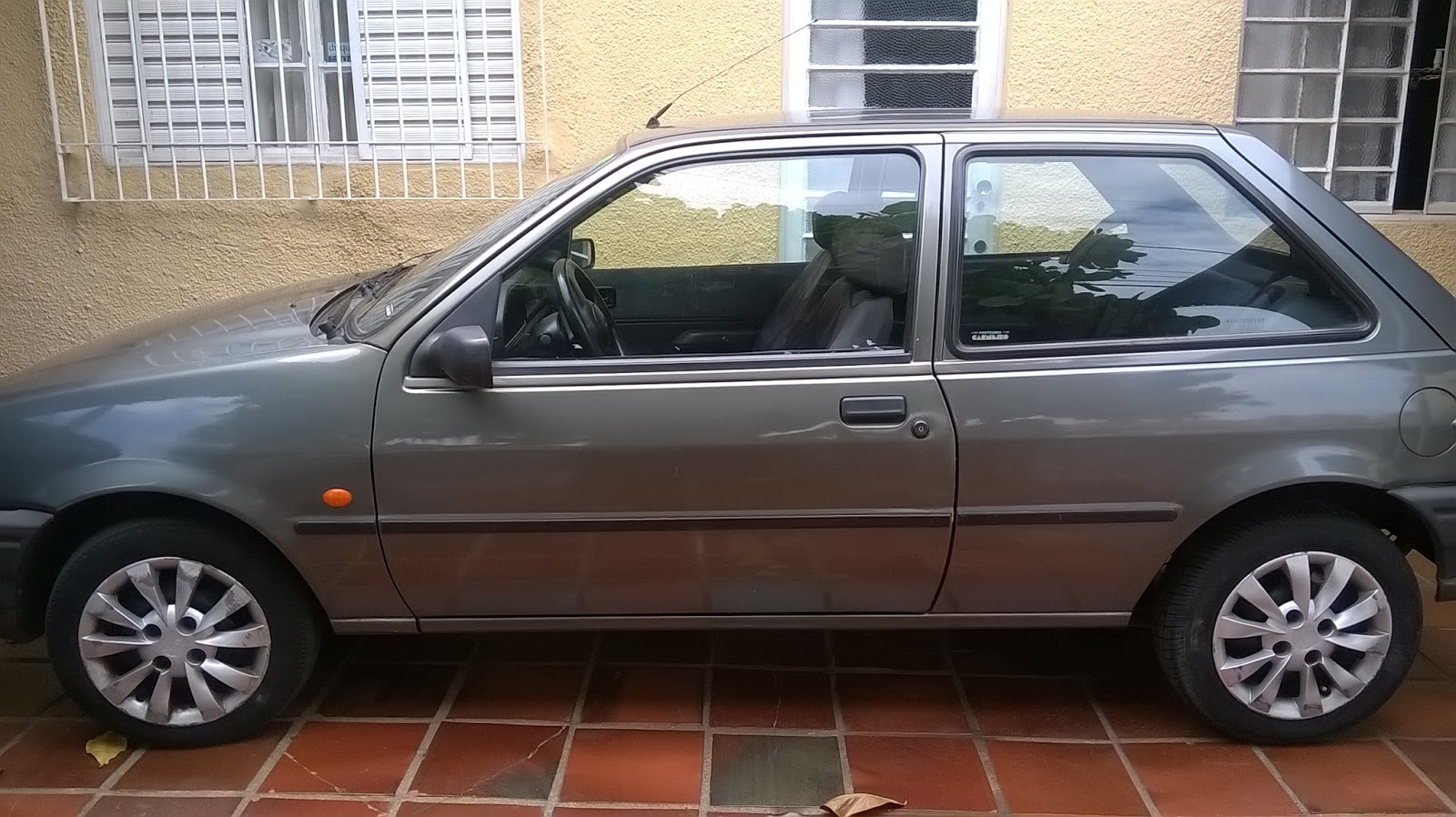 Garagem do Marolla: Fiesta 1.3 1995 Espanhol