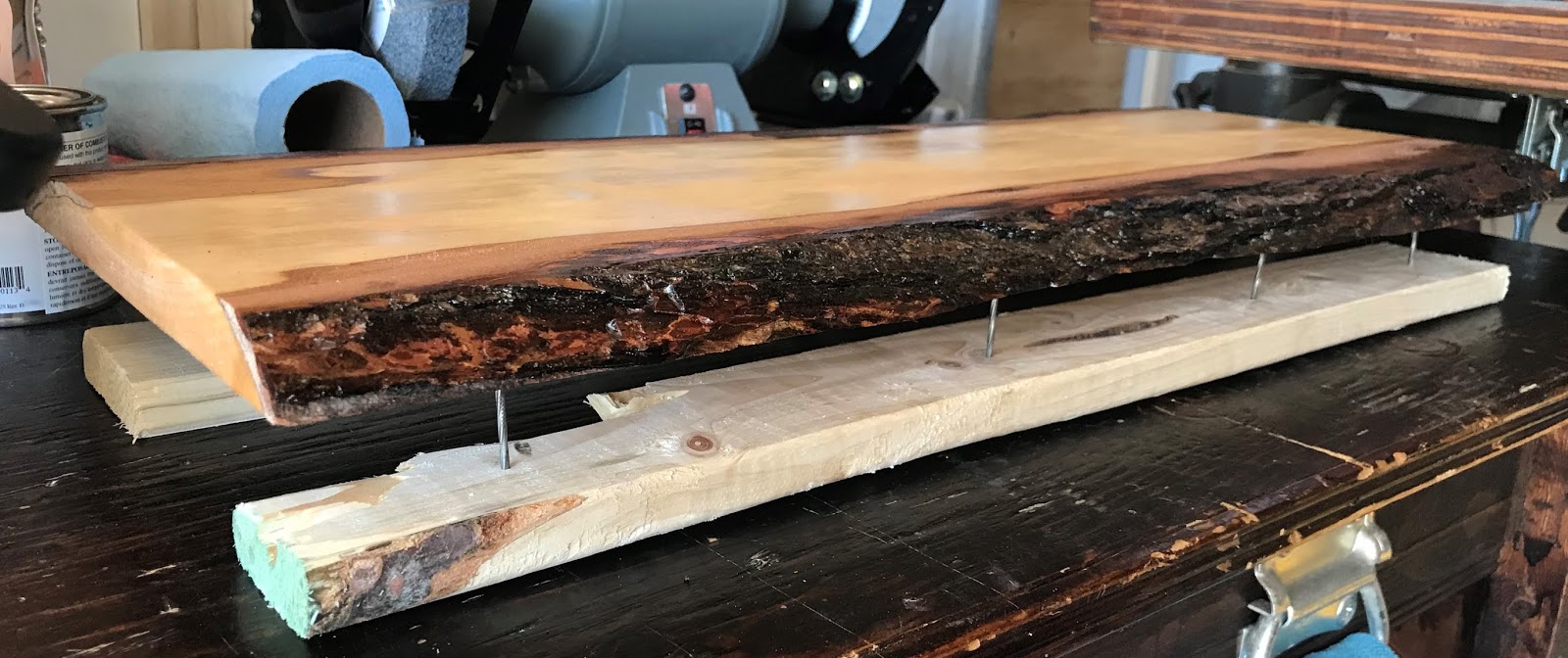 Renos/Woodworking Projects: Live Edge Board Serving Tray