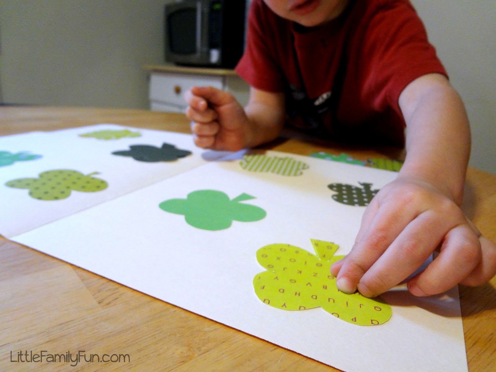 Little Family Fun: St. Patrick's Day File-Folder Game