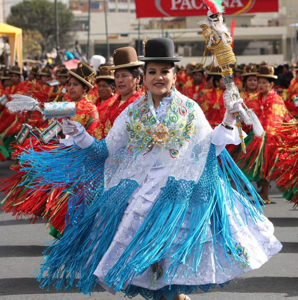 Cochabamba.Proyectos.: 30 mil bailarines. 13 kilómetros de danza. 7 ...