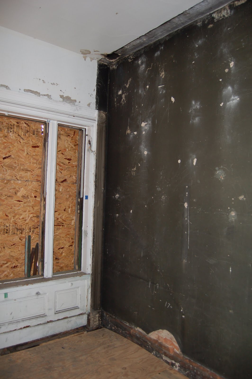 House Restoration: HIDDEN WALLS, WINDOWS, STENCILS, AND VENTS