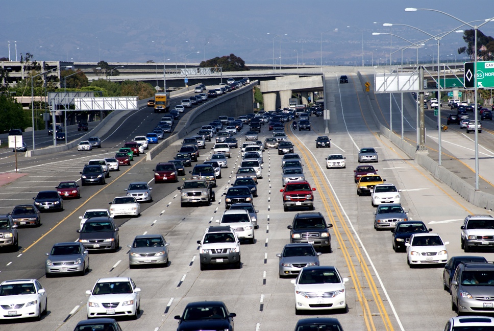 A photo, A thought............: Observation: Rush hour in Interstate ...