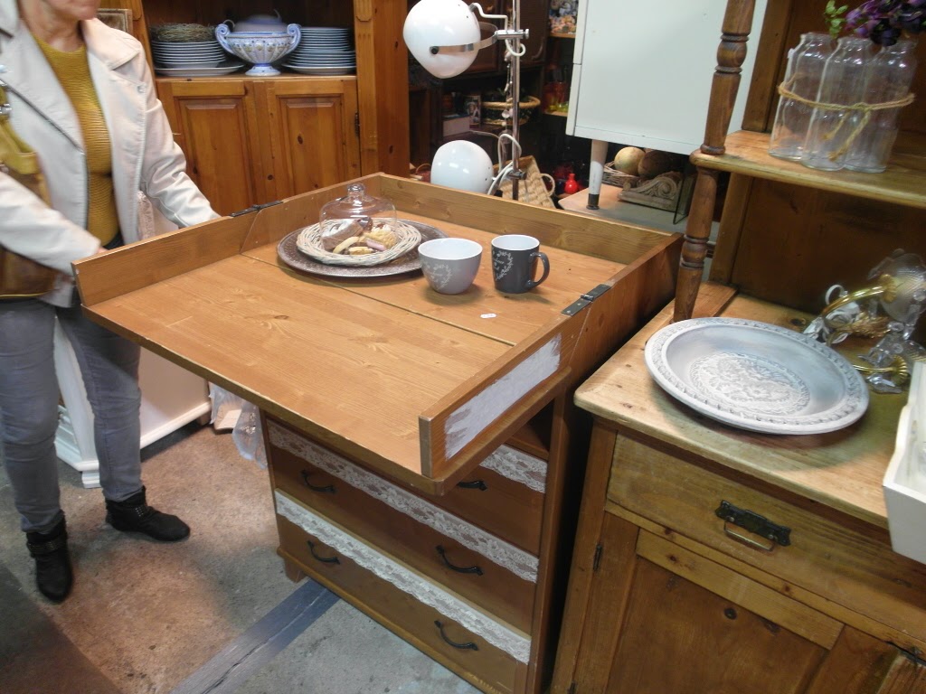 Kringloopwinkel De Boelschuur: Leuke spullen