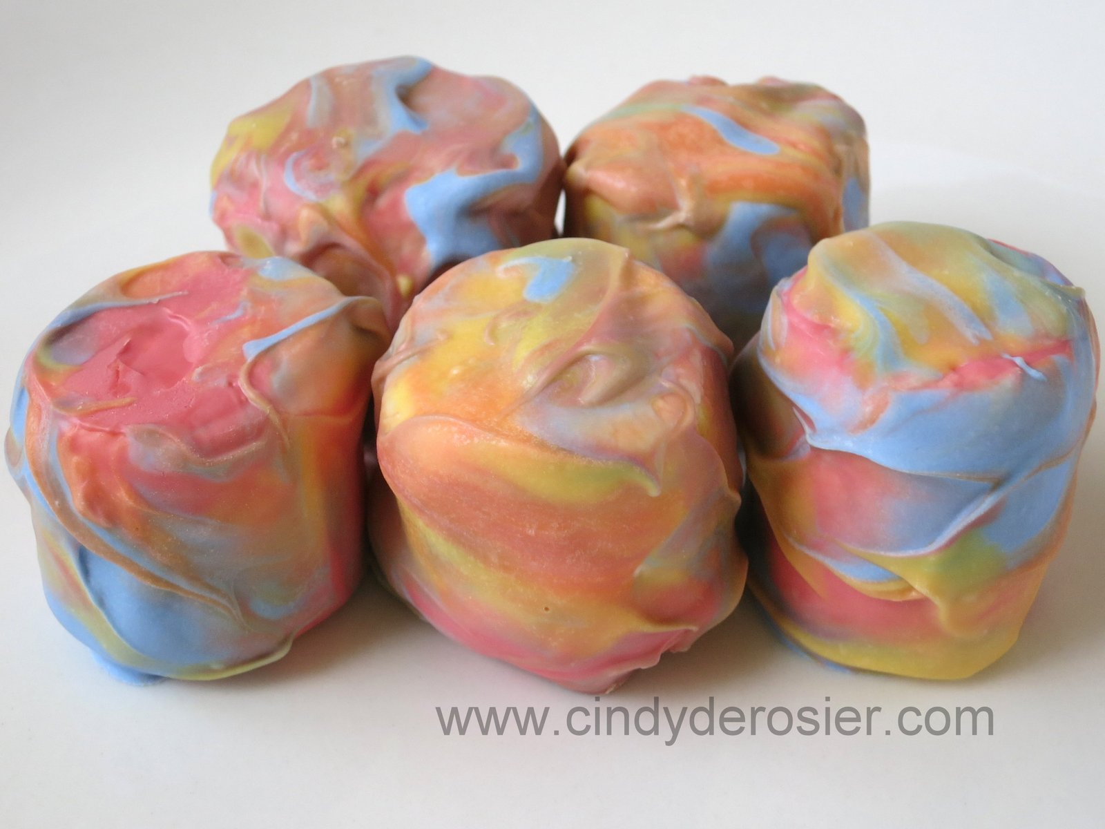 Cindy deRosier: My Creative Life: Marbled Marshmallows