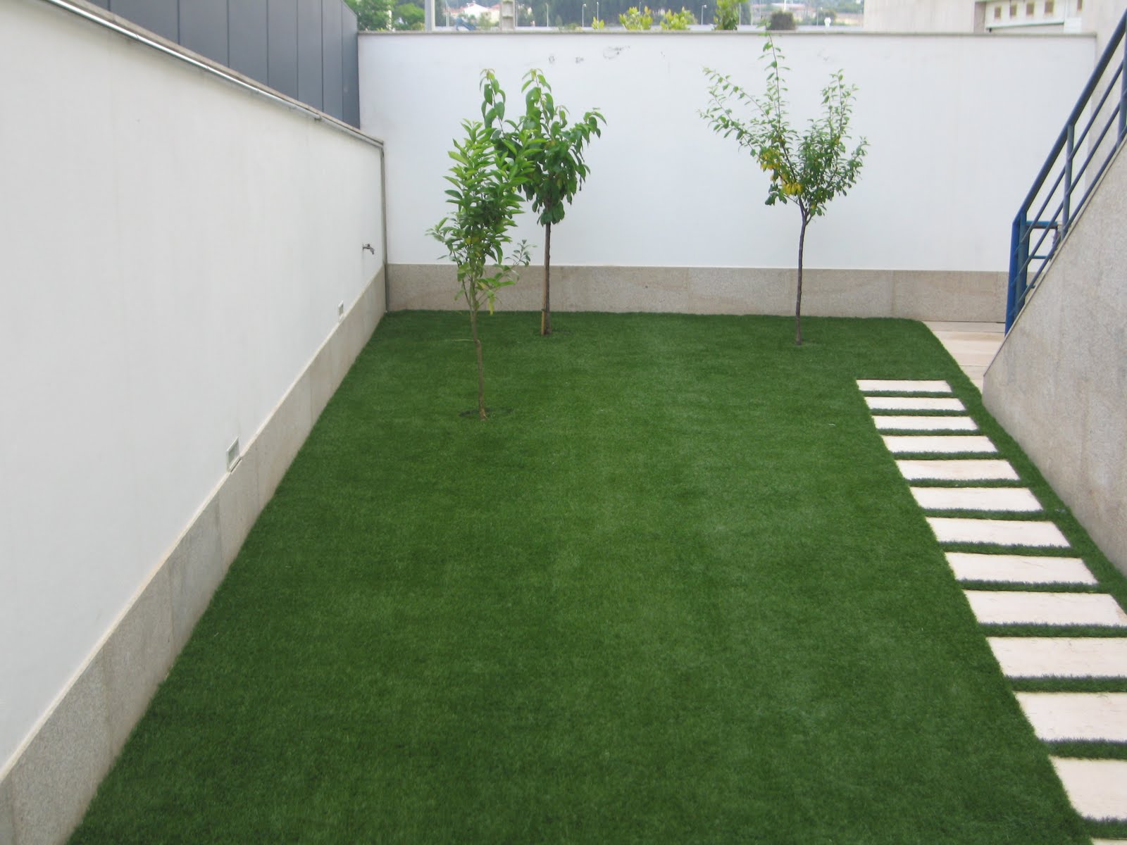 Monteiro & Ricou portfolio: Passo a Passo - Instalação de relvado ...