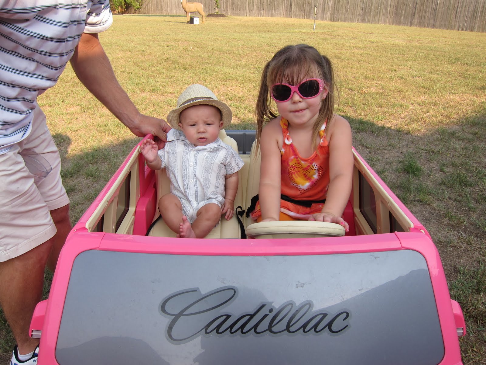 The Lindsay Clan: Chad and Amy's Fish Fry!