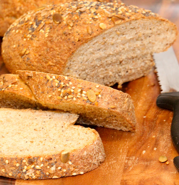 Kitchen Delights: Mixed Seed Loaf