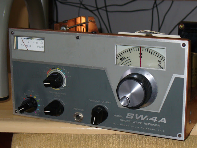 RÁDIOS BOATANCHORS NO BRASIL: DRAKE SW4A