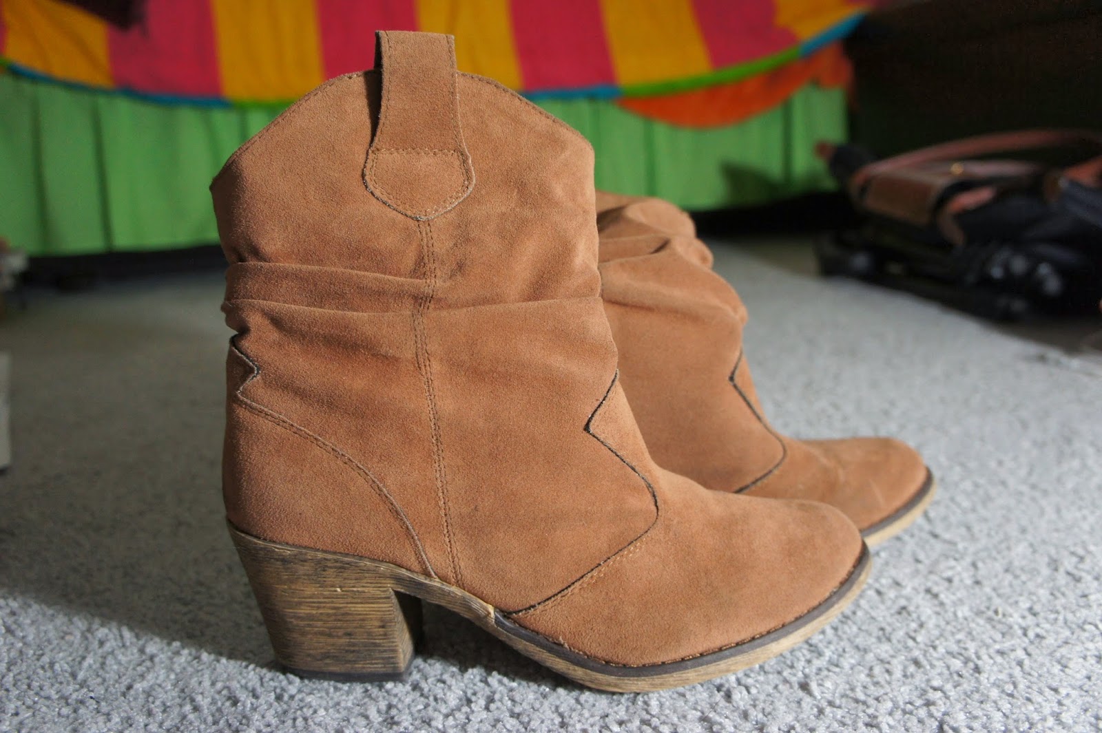 DIY || Western Aztec Ankle Boots | The Coattail Effect