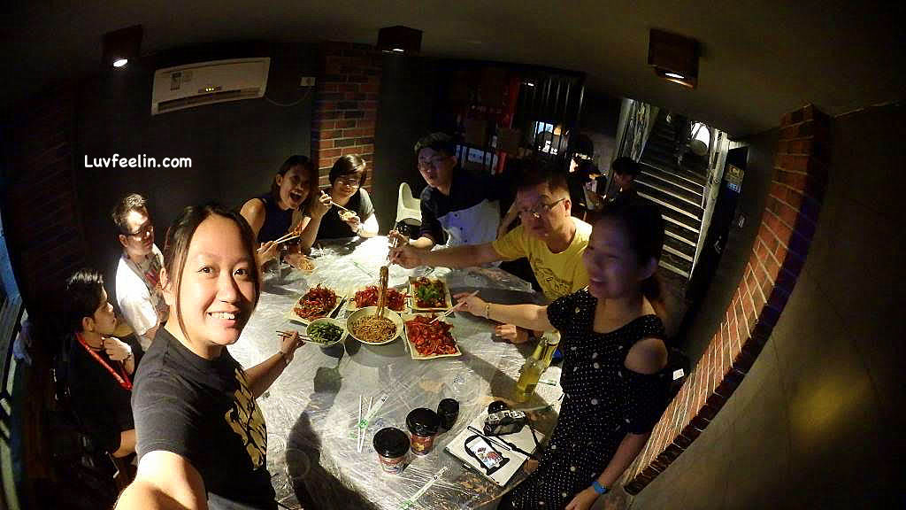 Bali Lobster Delicious in Crayfish Crazy Wuhan. Food 巴厘龙虾(万松园) |Tony ...