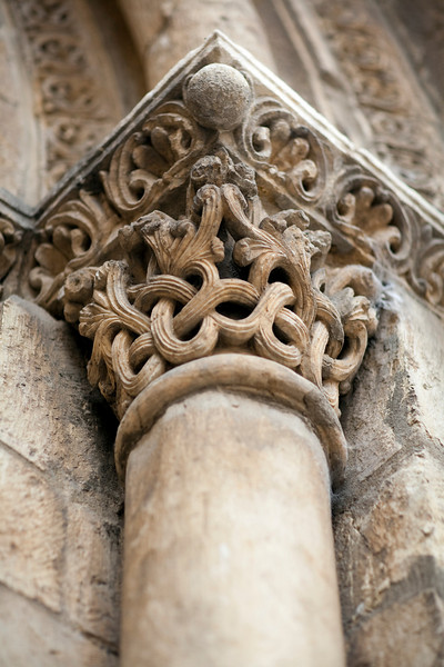 bensozia: Romanesque Capitals
