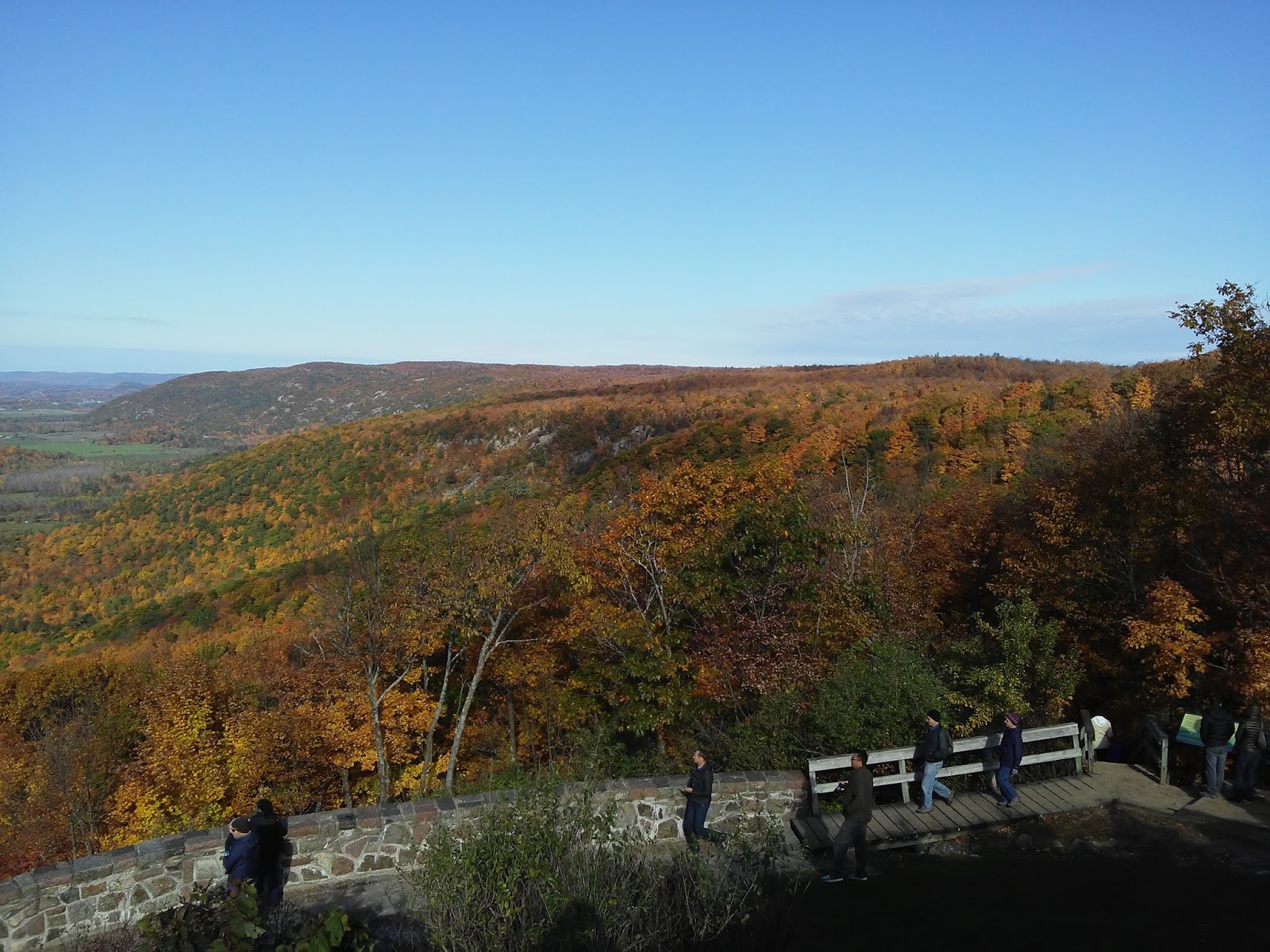 Ottawa Daily Photo: Champlain Lookout In Autumn