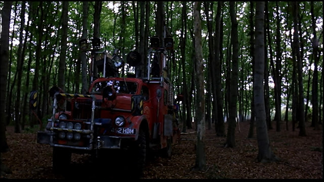 The Little Vampire Obsessed 2.0: TLV Abridged: Scene 2 - Vampkill - Part 1