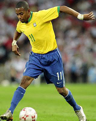 Famous Soccer Players Blog DDI: Soccer Star - Robinho, Brazilian ...