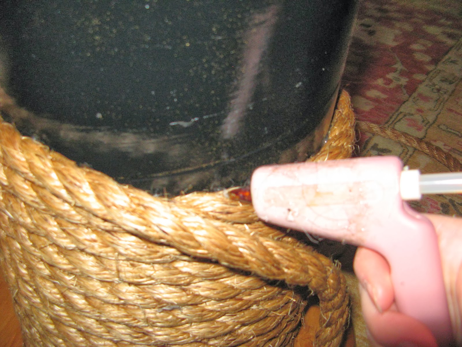 Susan Snyder: DIY SPOOL TABLE