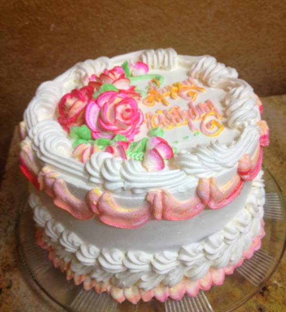 Frosted Art: Decorate a Fancy Cake in 5 Minutes- How To Video