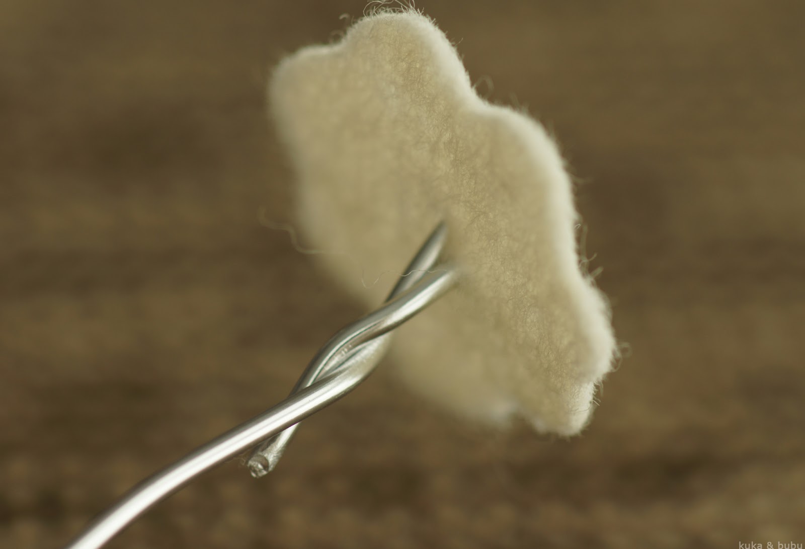 kuka and bubu: Tutorial: Felt wedding bouquet – Ramo de novia de fieltro