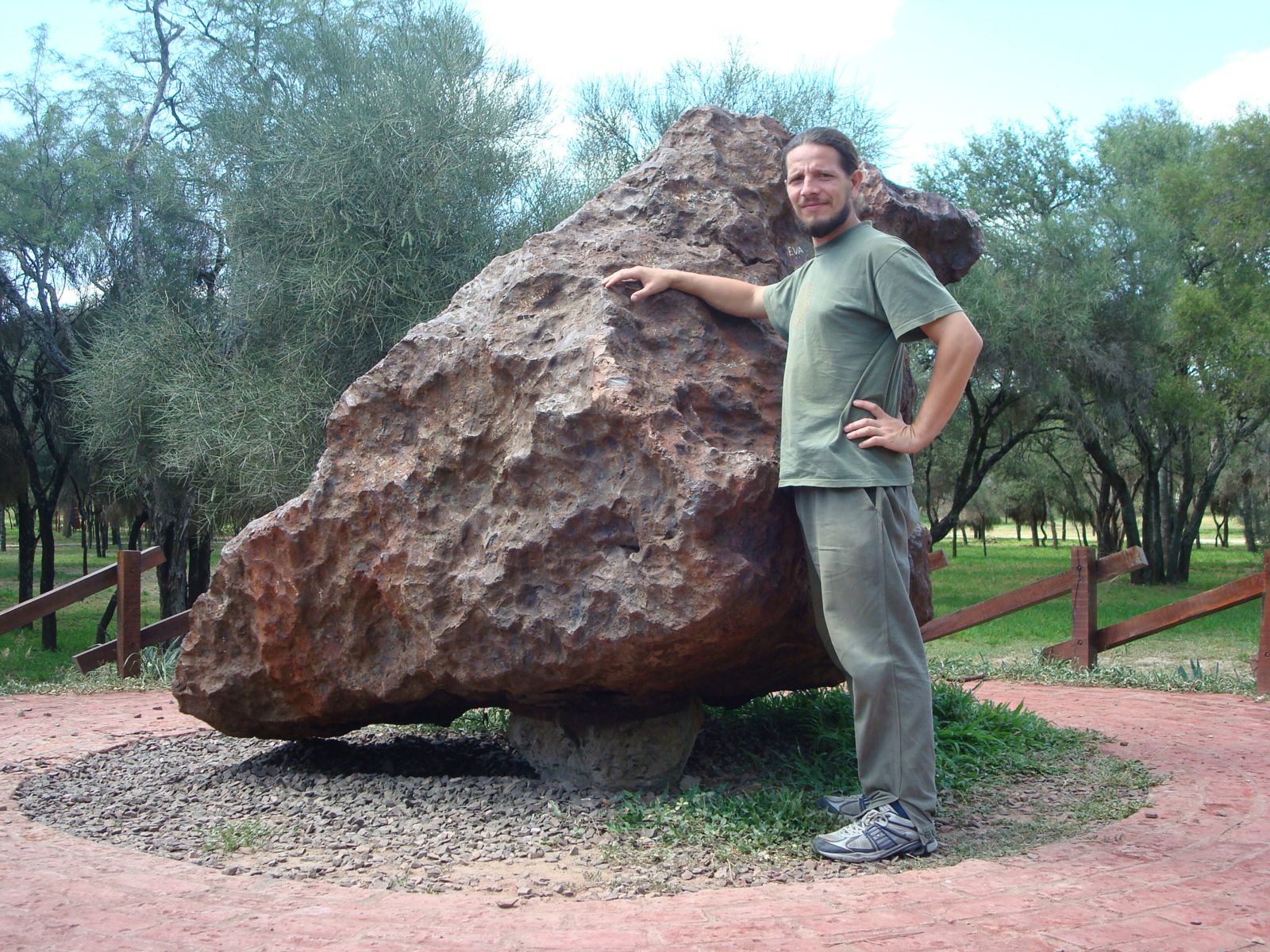 GEODINO: METEORITO ARGENTINO