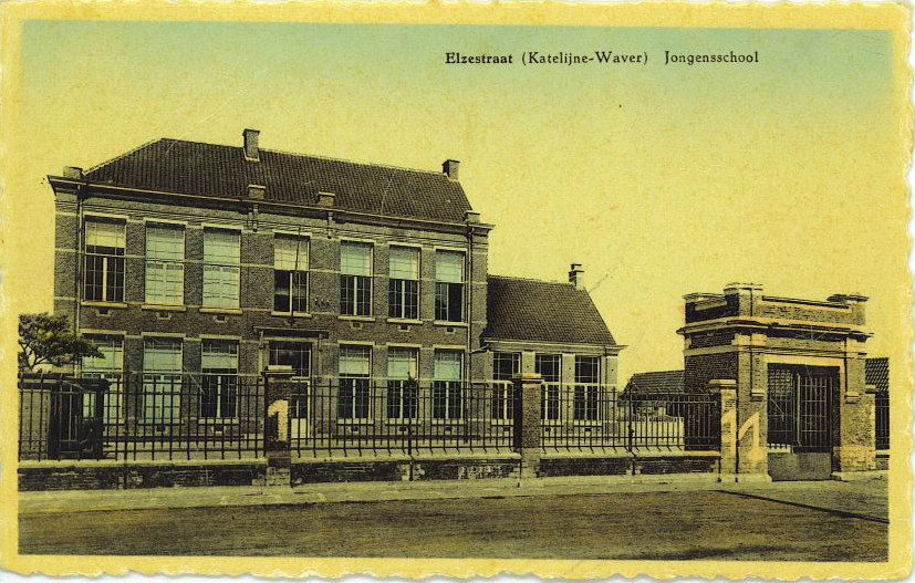 De Otterkrant (1A): Naar school, vroeger en nu.