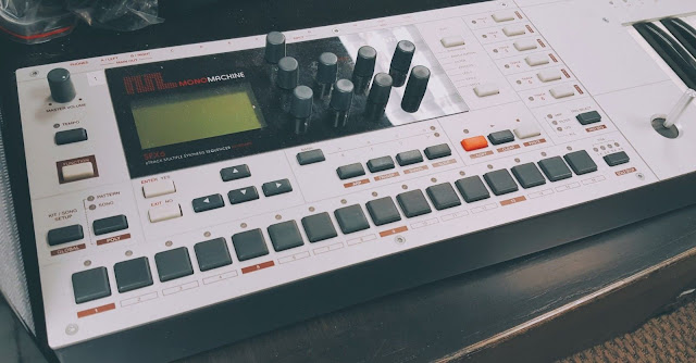 MATRIXSYNTH: Elektron SFX-6 Monomachine Keyboard Synthesizer