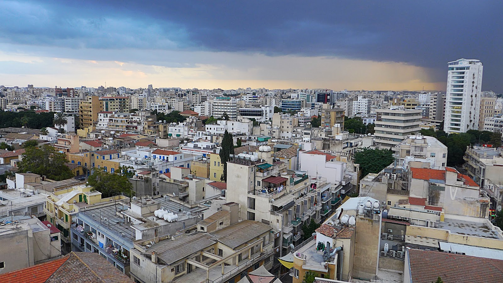 Namida Magazin: Zypern Teil 4: Nikosia - Die letzte geteilte Hauptstadt