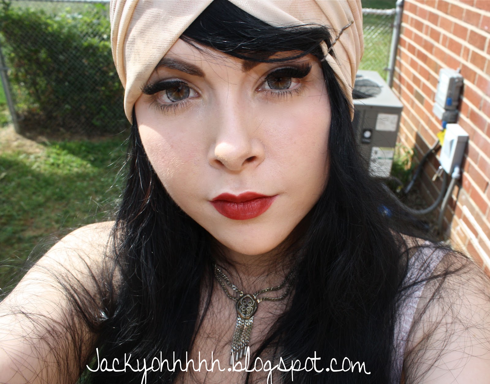 Ohhhhhh: Review:EOS Ice Grey circle lens