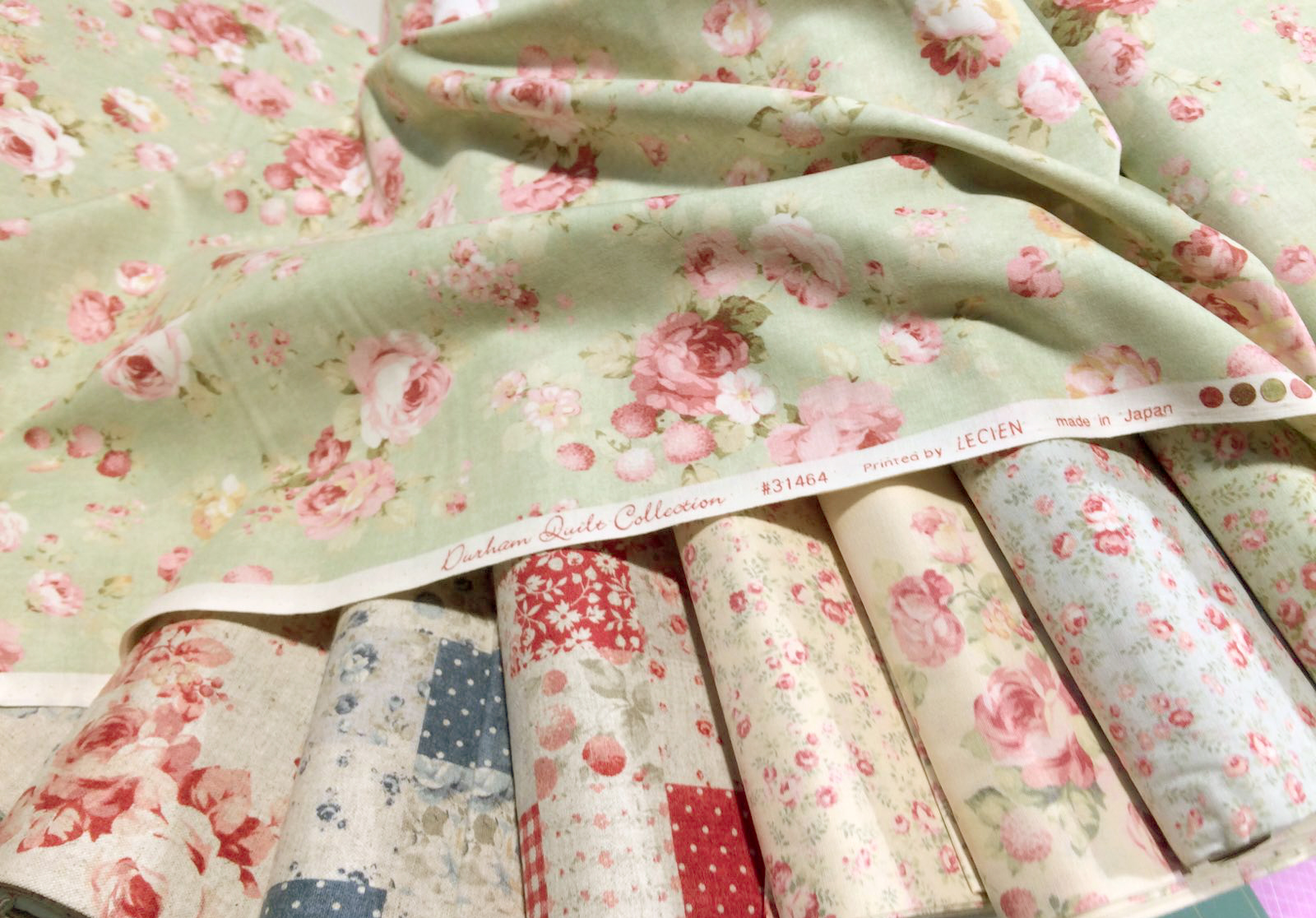 La Tertulia del Patch: Acabamos de recibir telas románticas