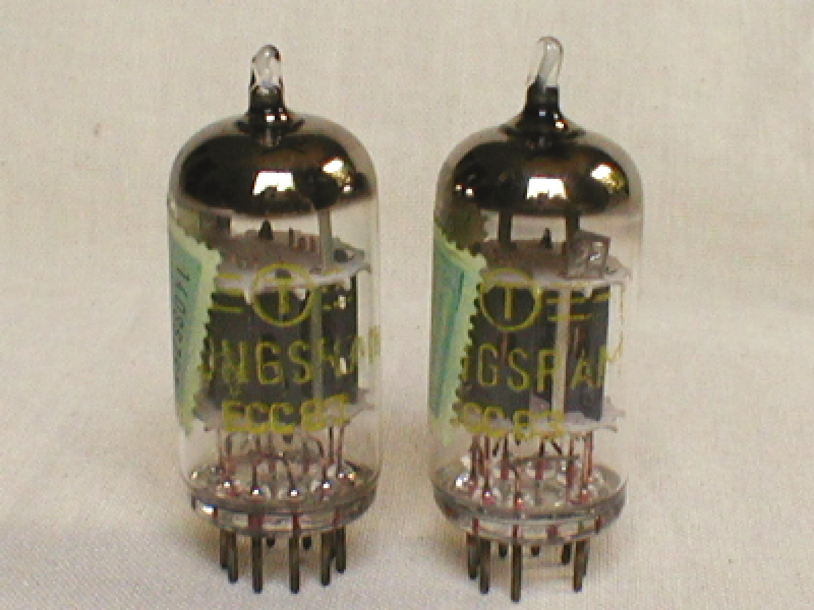 Válvulas Termoiónicas: El triodo