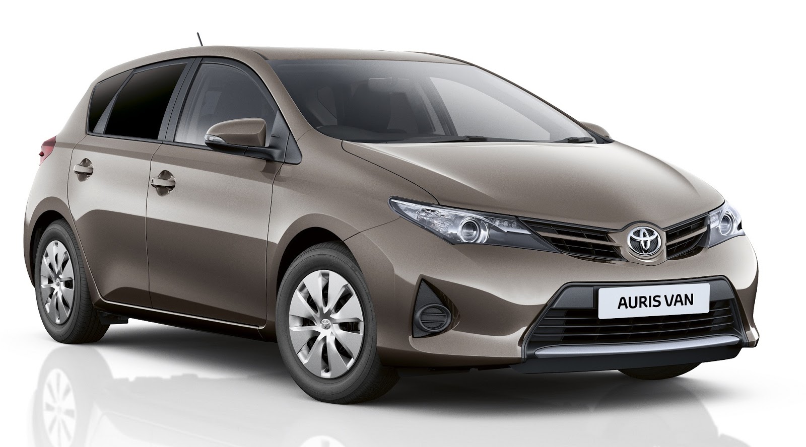 Irish Car+Travel Magazine: Van version of new Auris