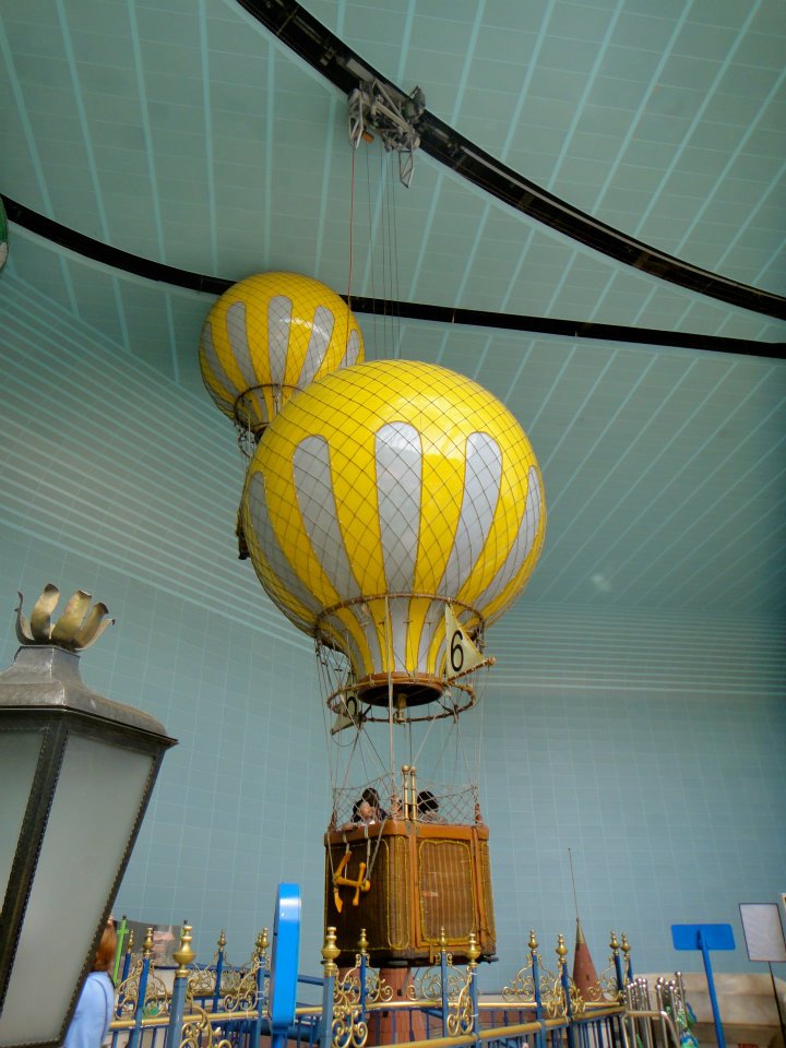 What to do in the indoor park of Lotte World? | Anyeong Noona