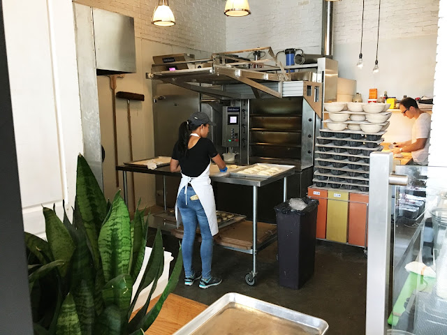 EpicureNetwork.com: True Loaf Bakery