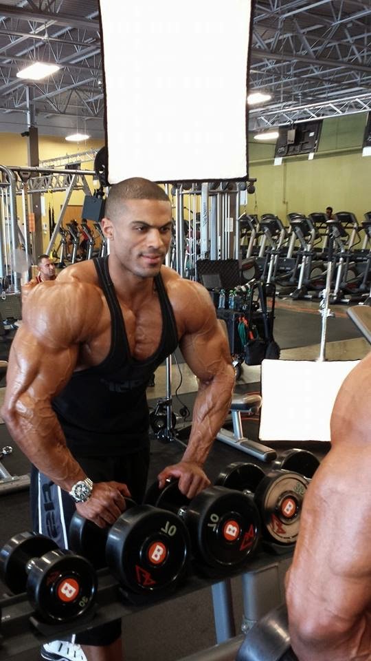 Worldwide Bodybuilders: Canadian beauty Henri Pierre Ano