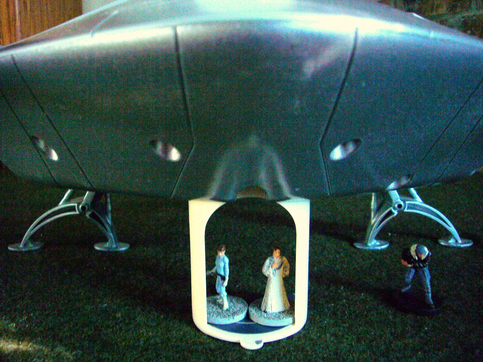 The Redshift Chronicles: New Acquisition: J-Type 327 Nubian Royal Starship