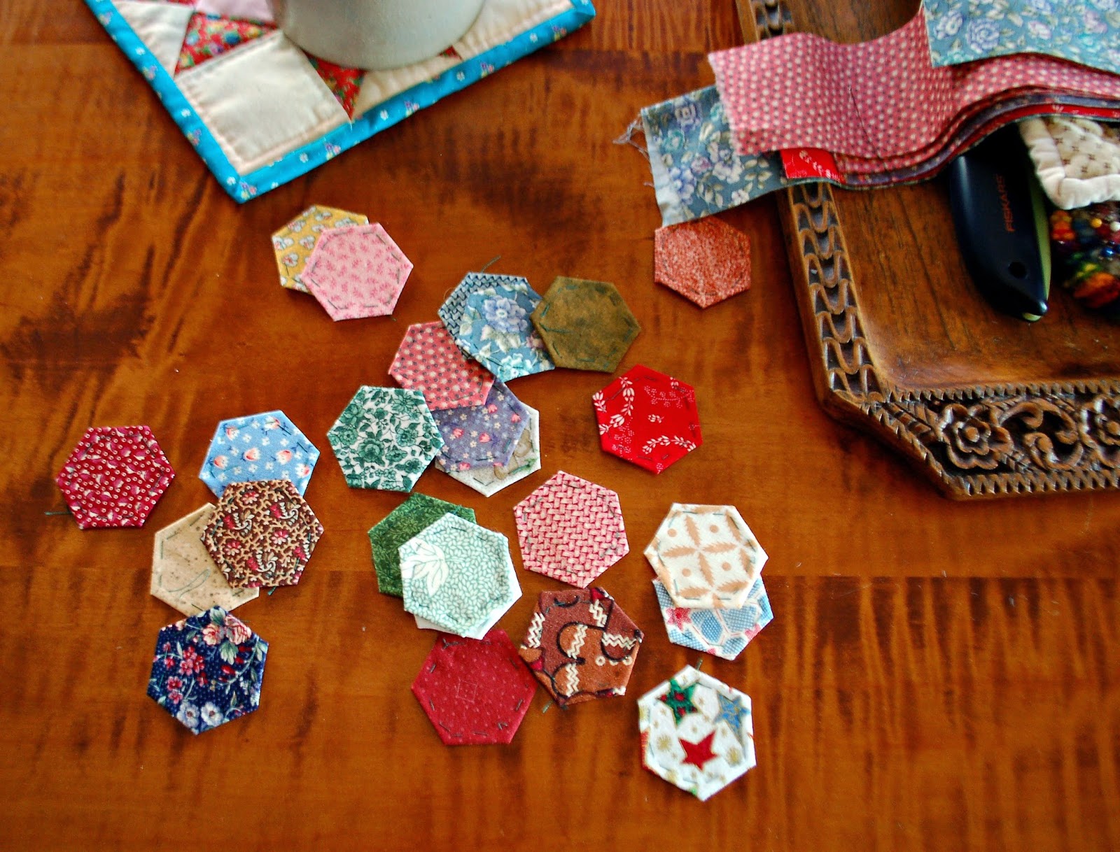 Buch Handling: Saturday Snapshot - Counting Hexagons