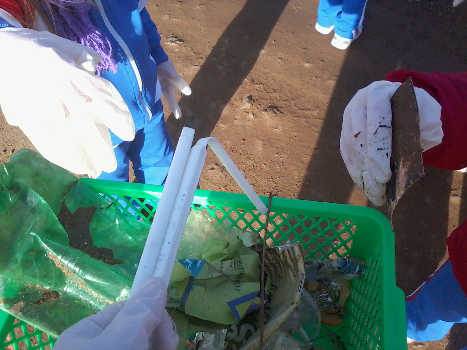 Dedinhos Coloridos: Manter o mundo limpo é nossa obrigação!!