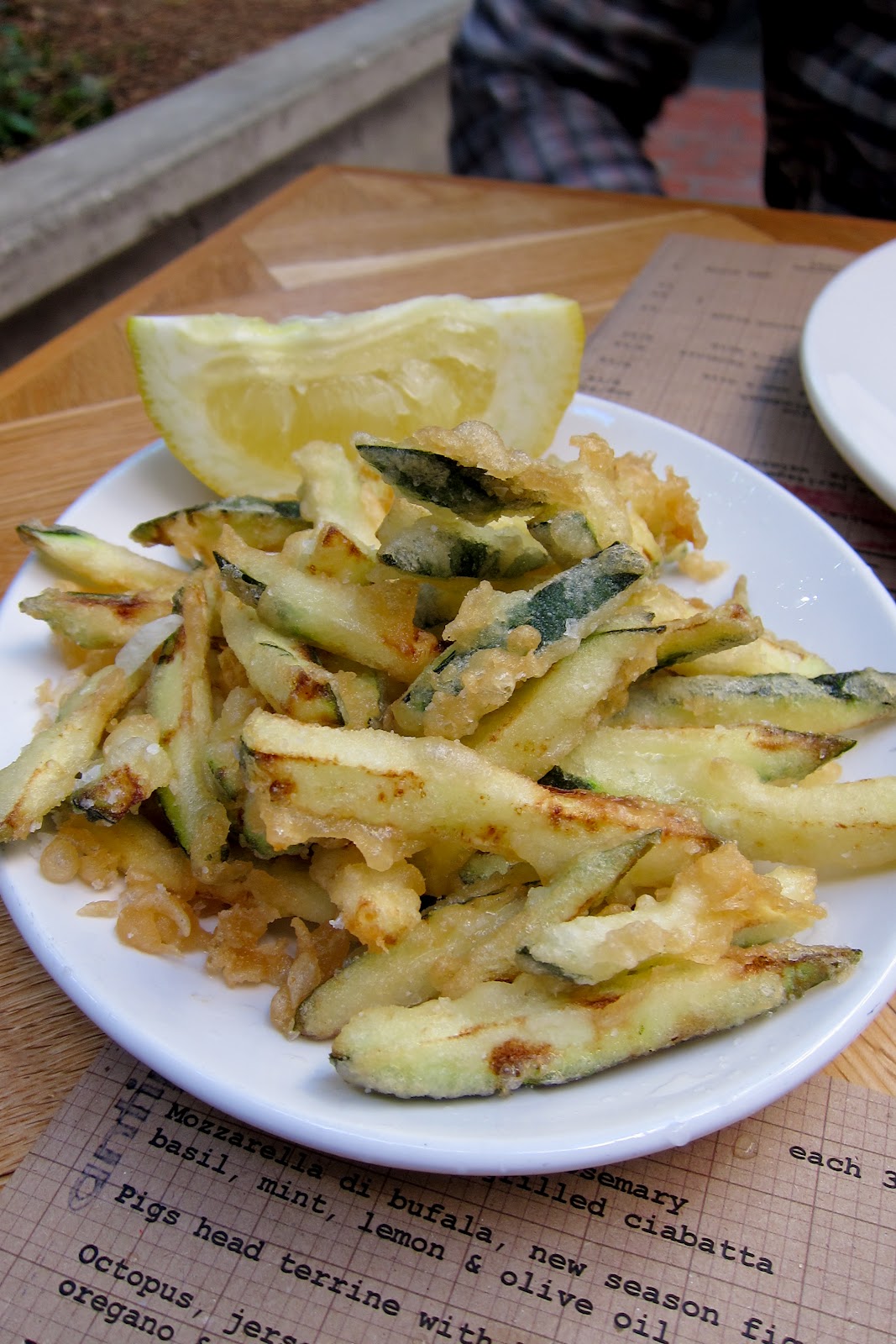 Shutterbug: Review: Royal Saxon