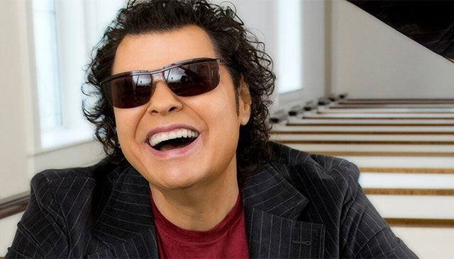 Musisi Tunanetra Yang Sukses Dalam Karirnya - Berita Aneh dan Unik Terbaru