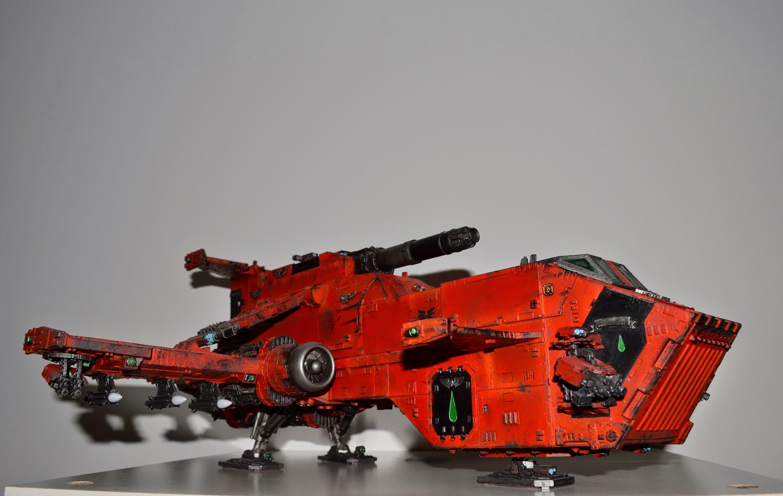 Segmentum Solar: Thunderhawk Blood Angels.